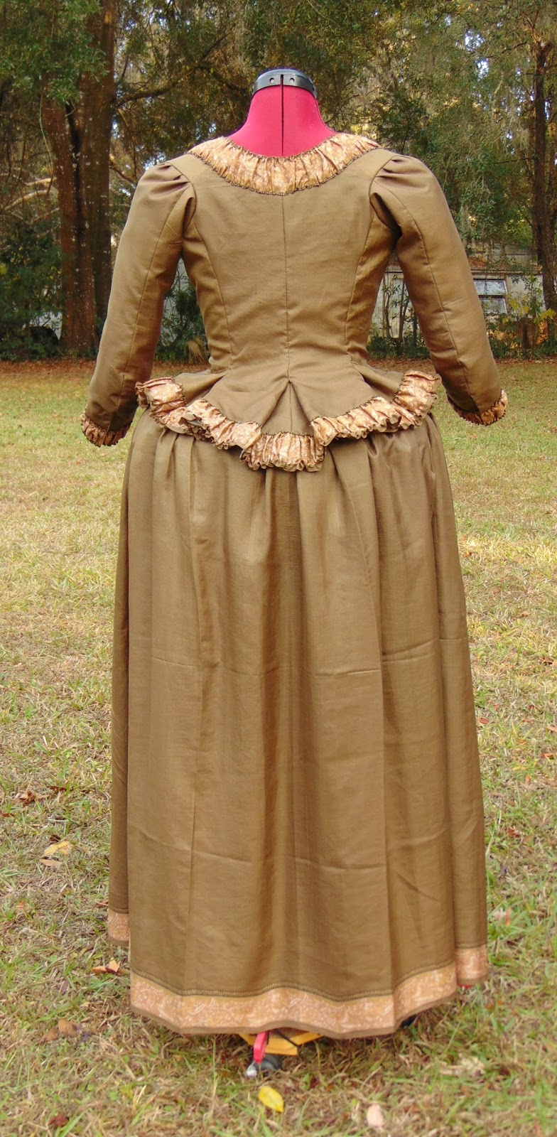 The Antique Sewist: 1760s Casaquin -or- How to make an 18th century ...