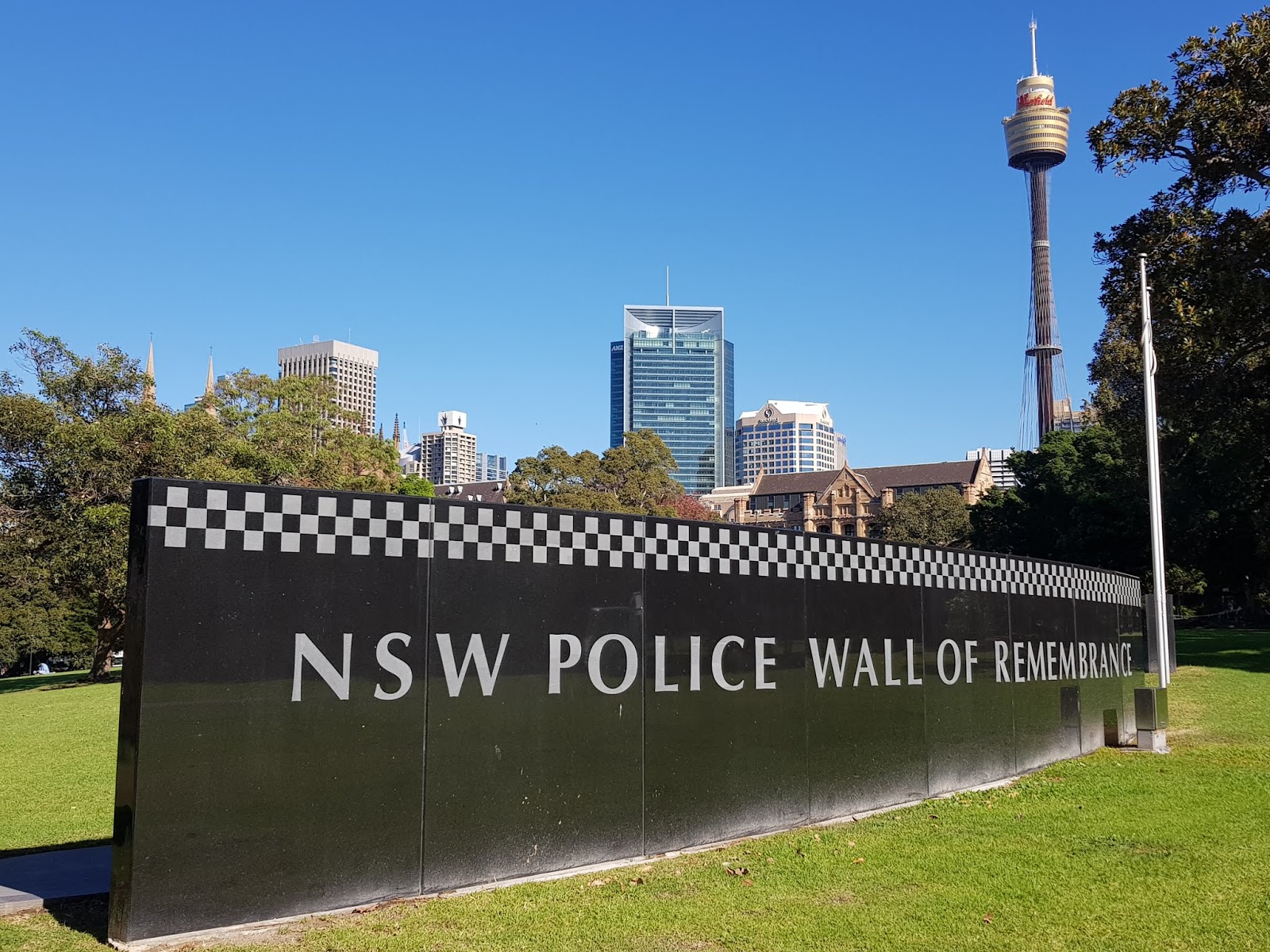 Sydney - City and Suburbs: The Domain, NSW Police Wall of Remembrance