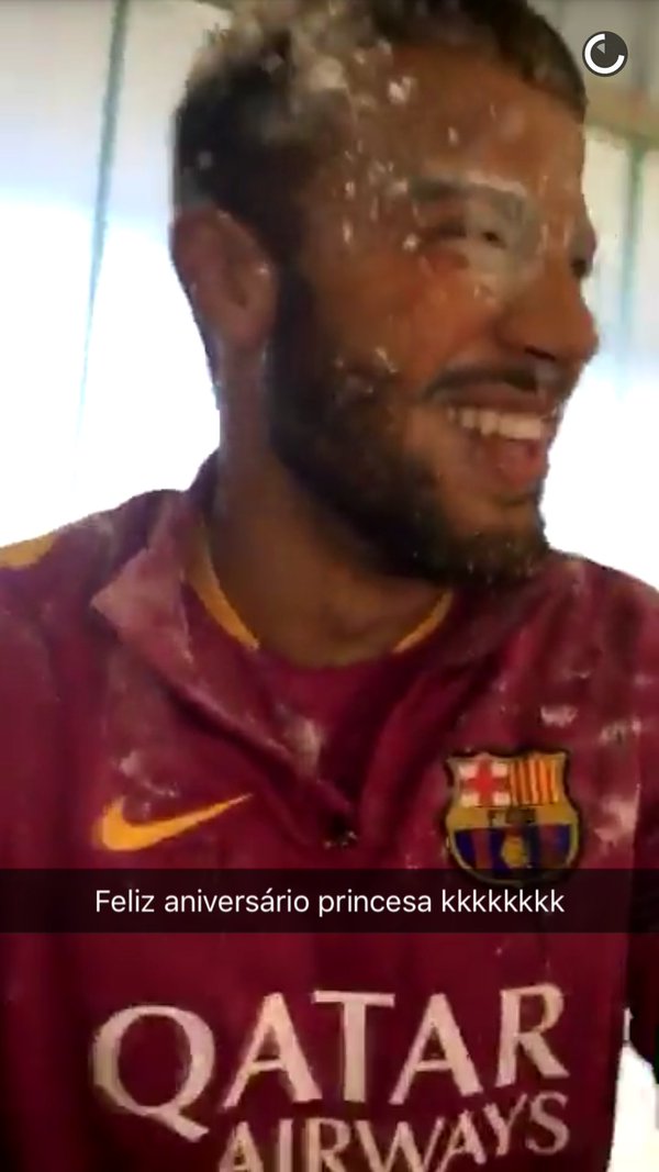 La galería del tío pringado: Adriano y Rafinha pringados en sus ...