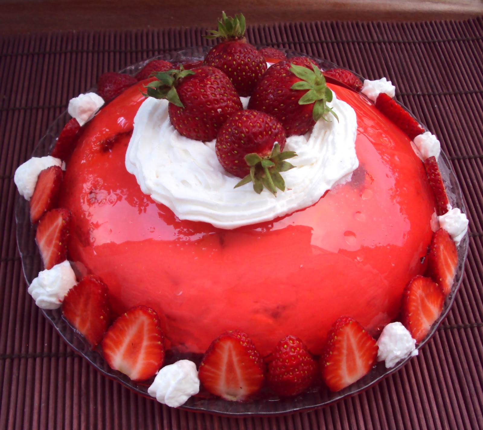 Nárwen's Cuisine - Sabores do Mundo : Bomba de Morangos