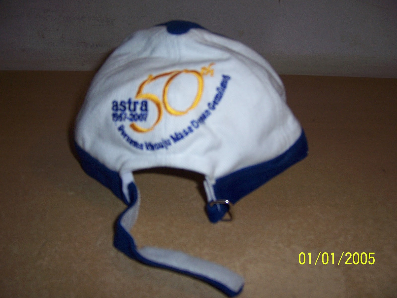 KAOS ,BORDIR,TOPI: contoh topi