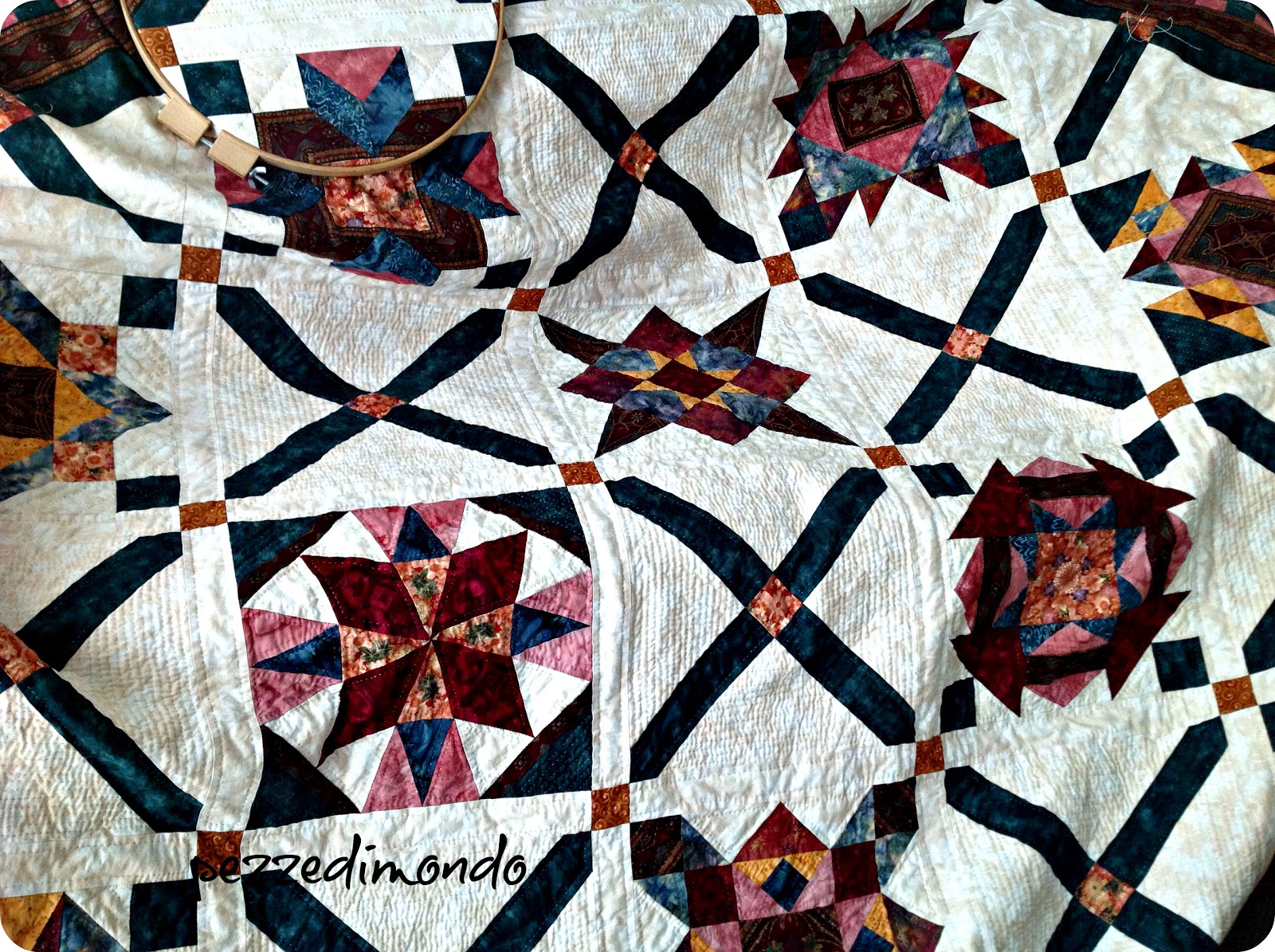 Pezzedimondo: Hand Piecing, Hand Quilting.....