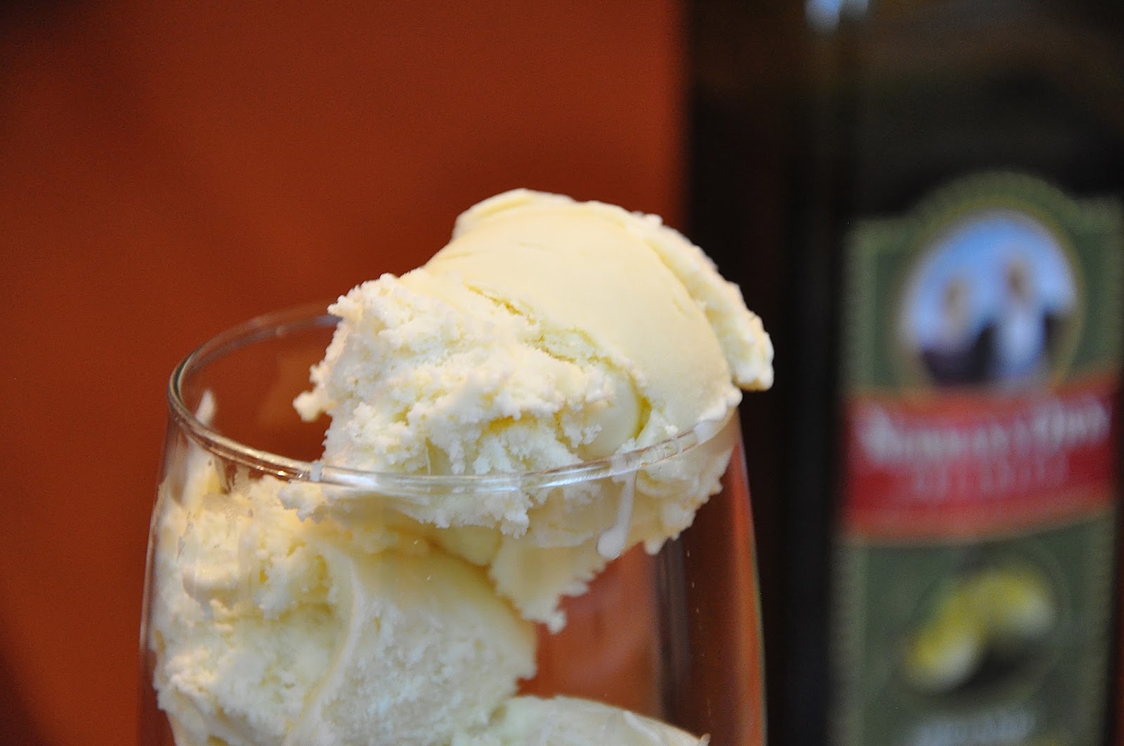 Sophia's Sweets: Olive Oil Ice Cream