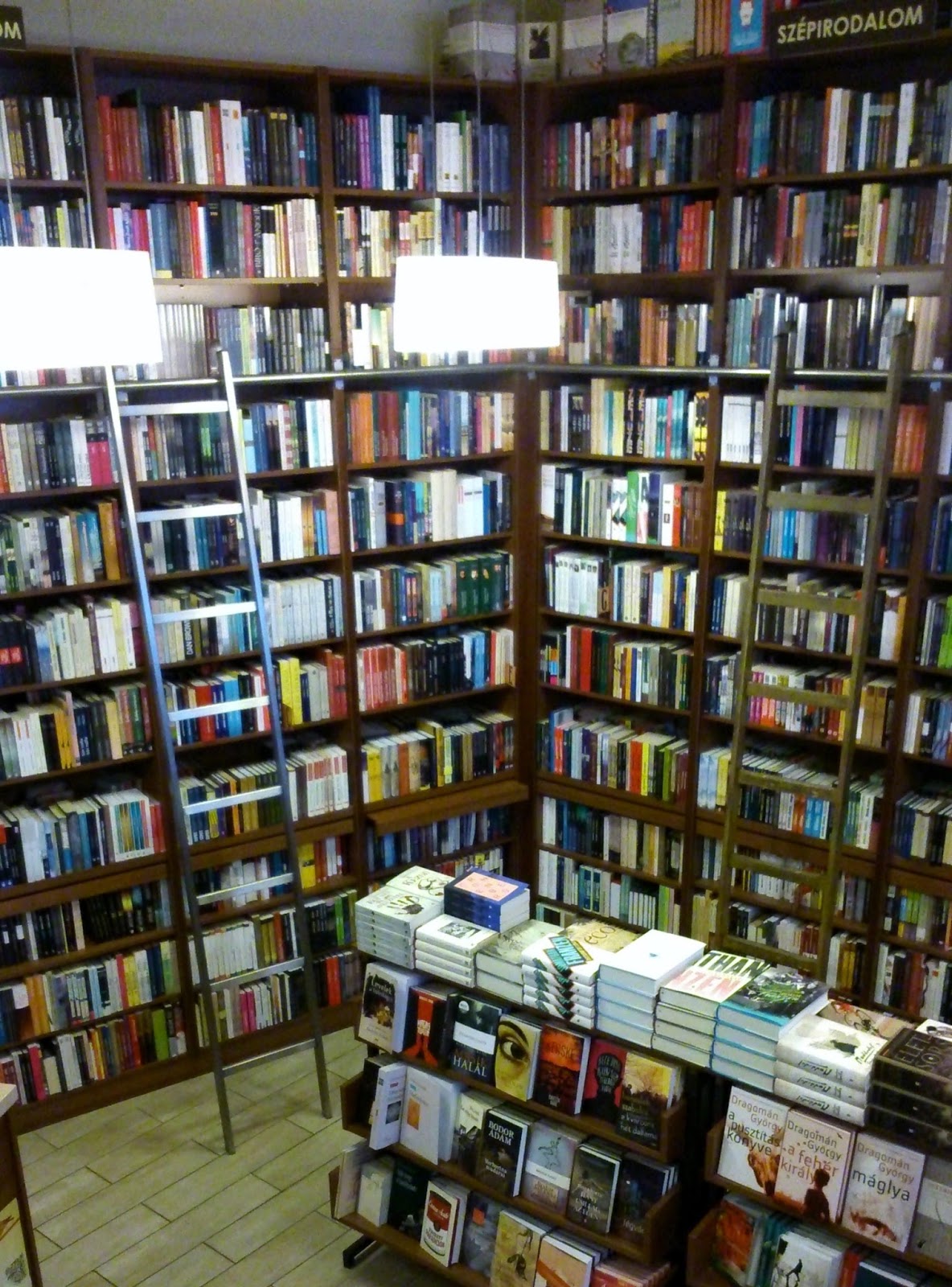 The bookshop around the corner: Your bookshops #6 Írók Boltja