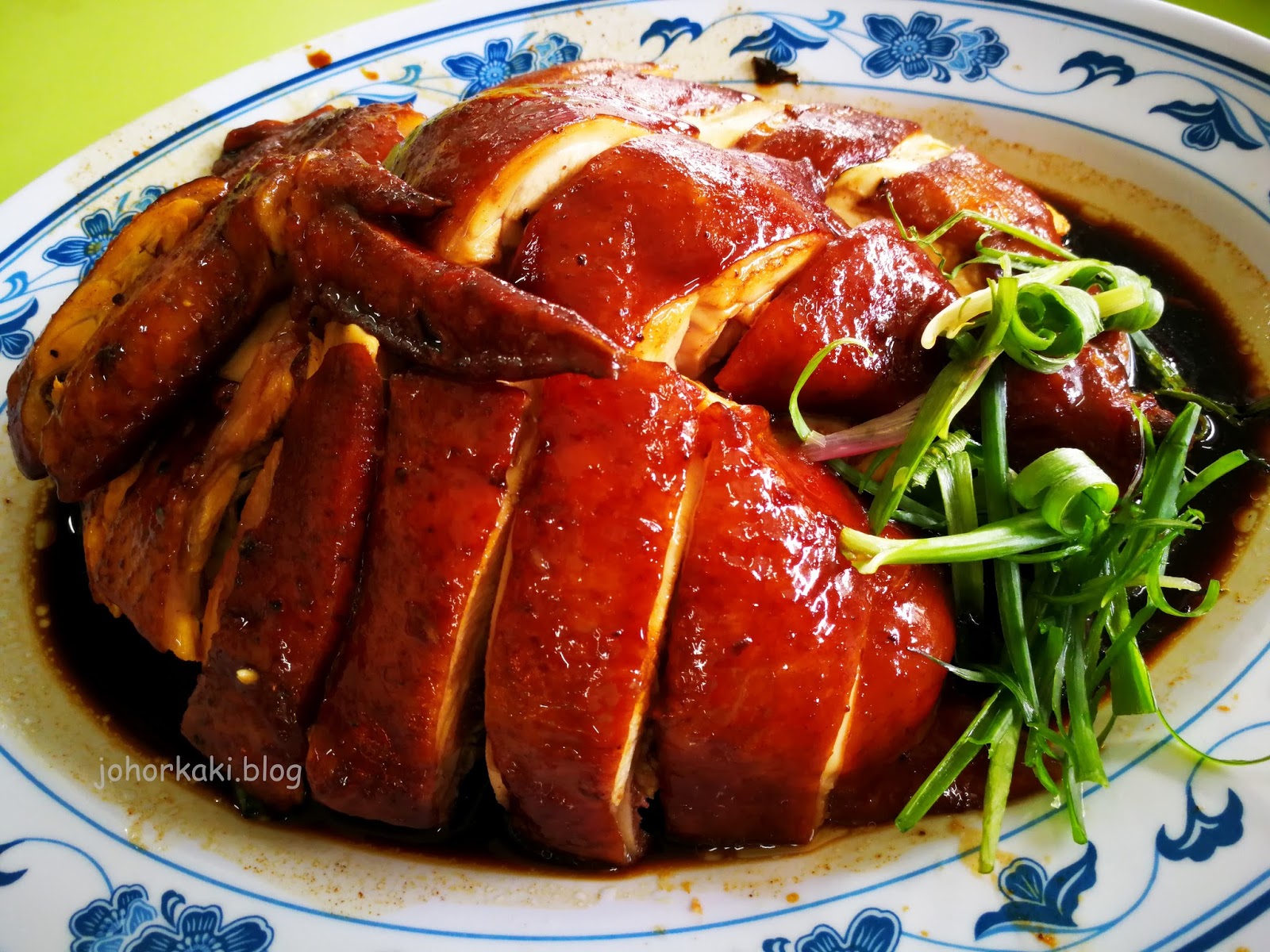 Fragrant Sauce Chicken 色香味 Chinatown Food Centre Singapore |Tony Johor ...