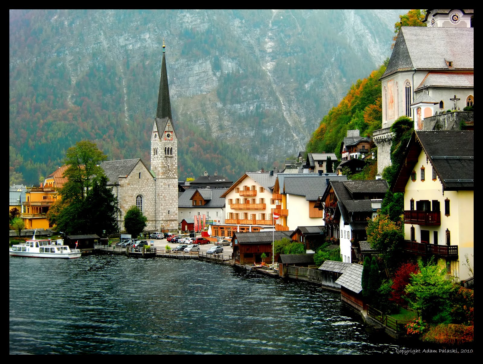 Fall in Hallstatt, Austria: March 2011