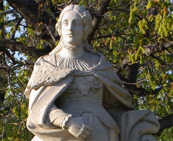 HISTORIA ESPAÑOLA: REINAS ESPAÑOLAS