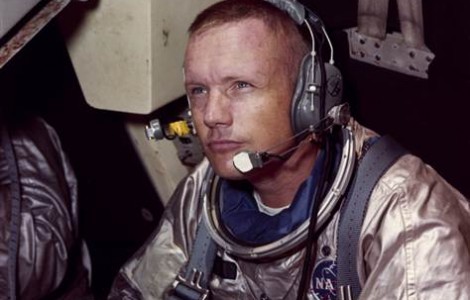 Neil Armstrong 1930-2012 Αμερικανός αστροναύτης - Η ΔΙΑΔΡΟΜΗ