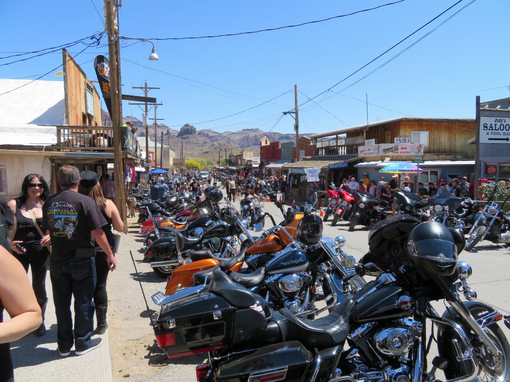 Right Brain Right Lane : Is this Oatman AZ? Well, yes, but also part of ...