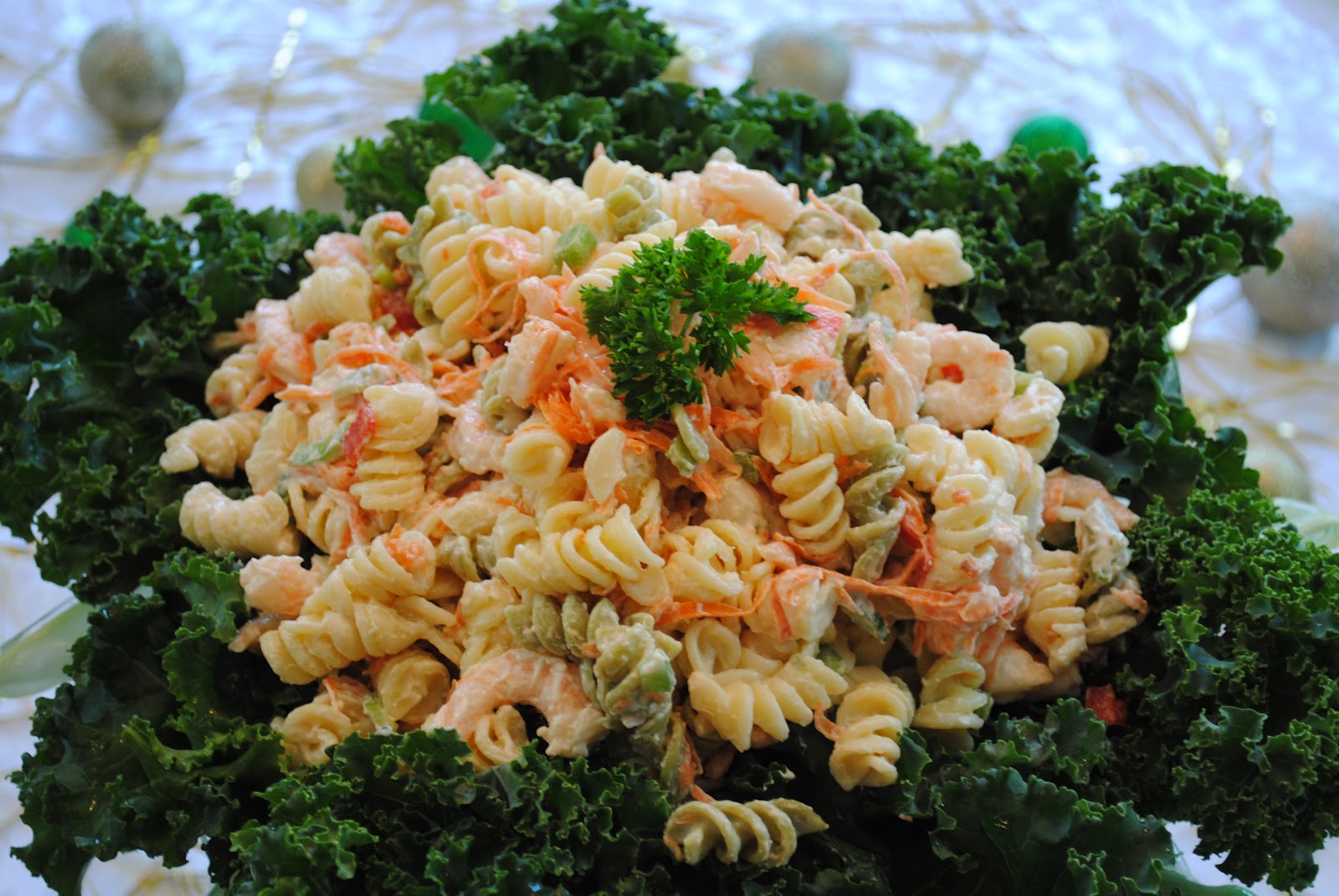 Christmas Holiday Ideas: MERRY CHRISTMAS PASTA SHRIMP SALAD