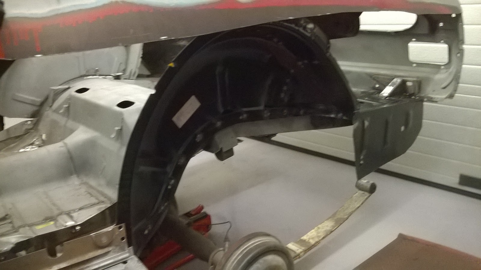 1965 Mustang 'Snowback' Fastback: Rear frame rails and inner wheel wells