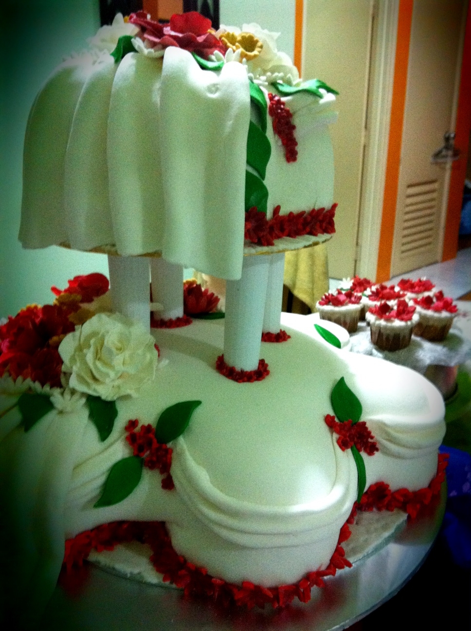 Fresh From Oven: Kek Kahwin 2 Tingkat