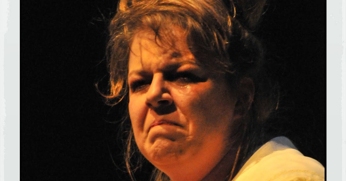 ΣΥΝΕΝΤΕΥΞΗ ΜΕ ΤΗΝ ΦΩΤΕΙΝΗ ΜΠΑΞΕΒΑΝΗ | Theater.View