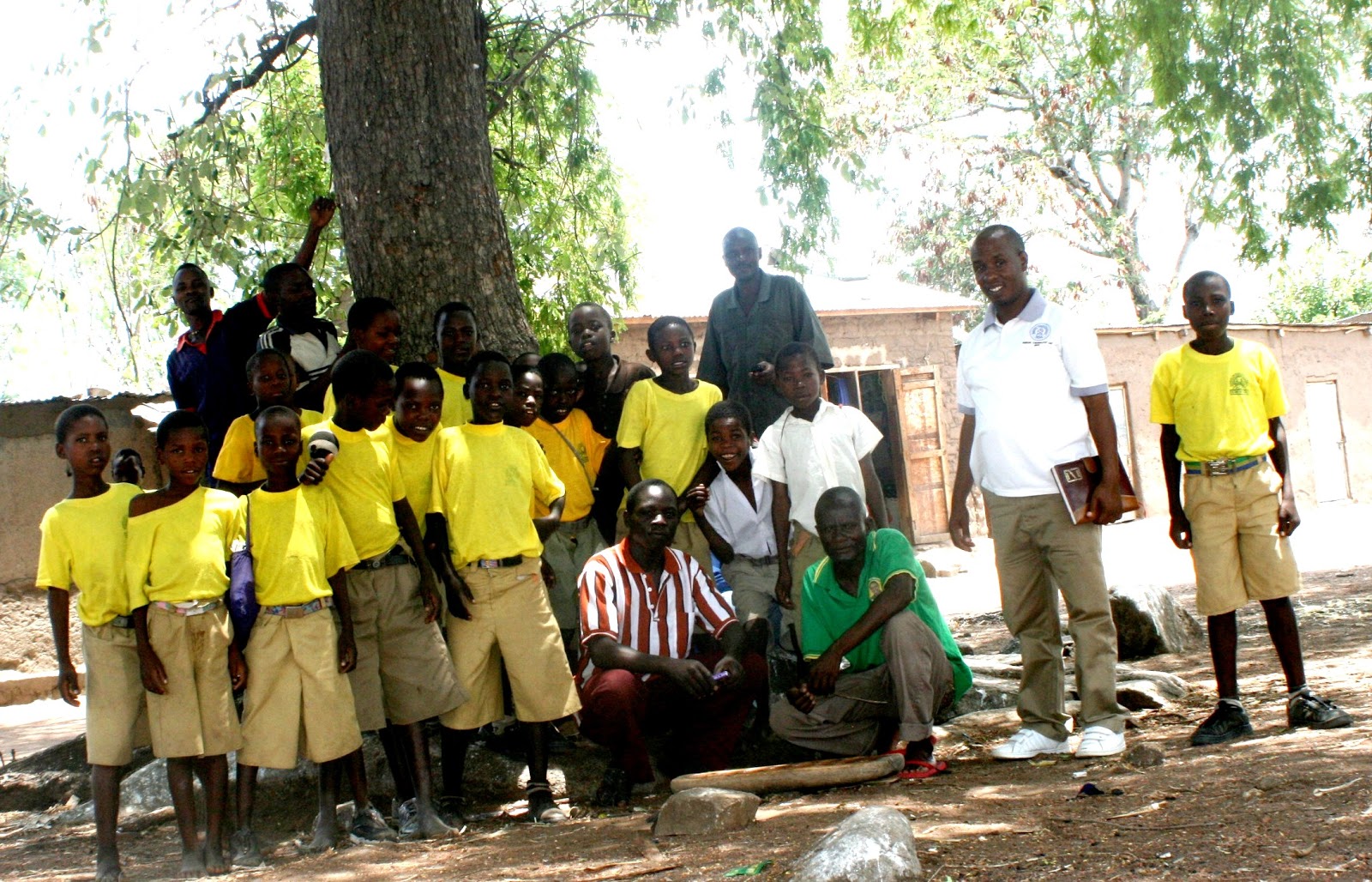 miguelstzsports: WHO SAYS GAMBOSHI IS NOT FRIENDLY? MIGUEL SULEYMAN CAN ...