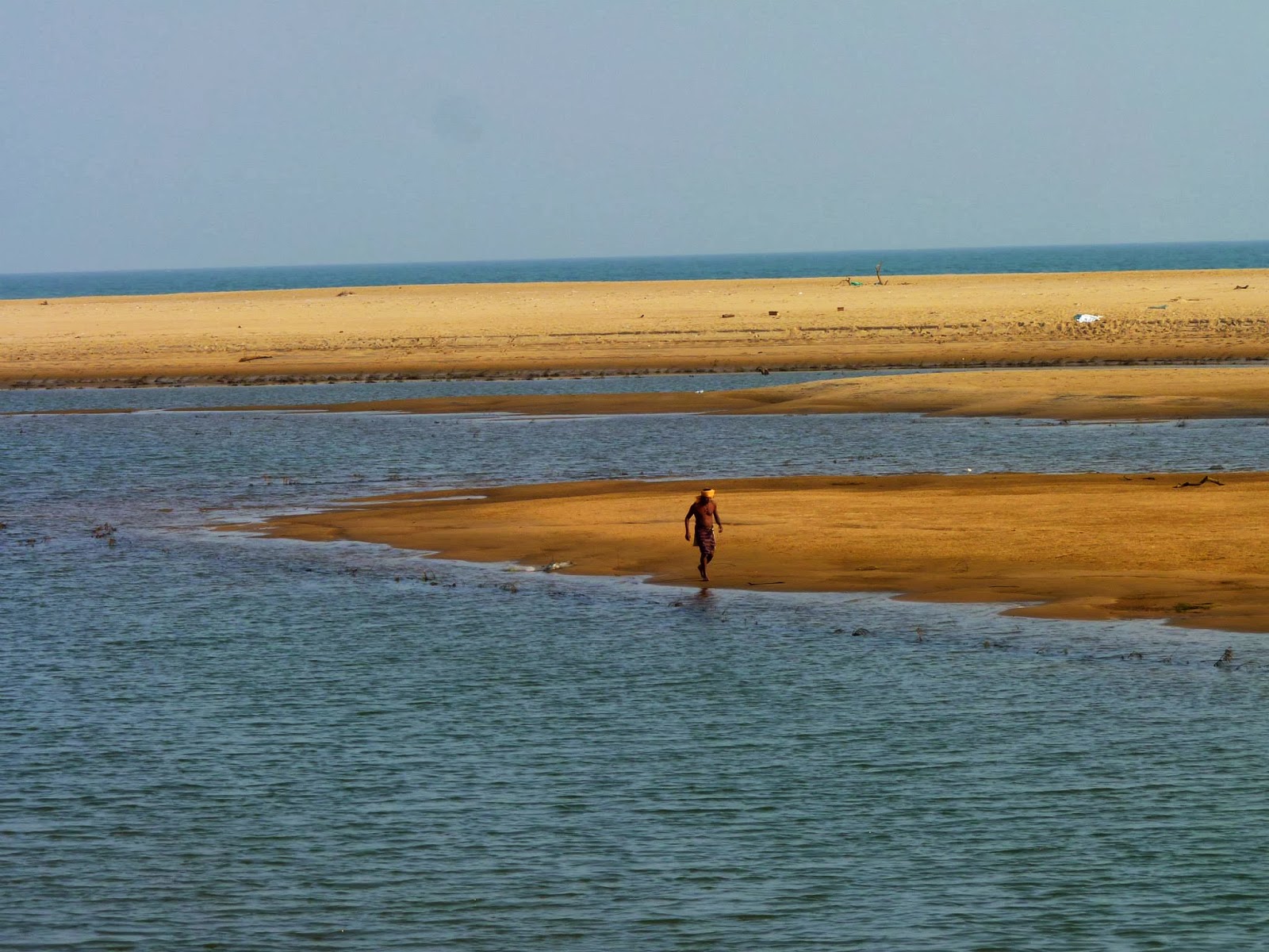 Quiet and Beautiful Beaches In Orissa | Delightful Destinations