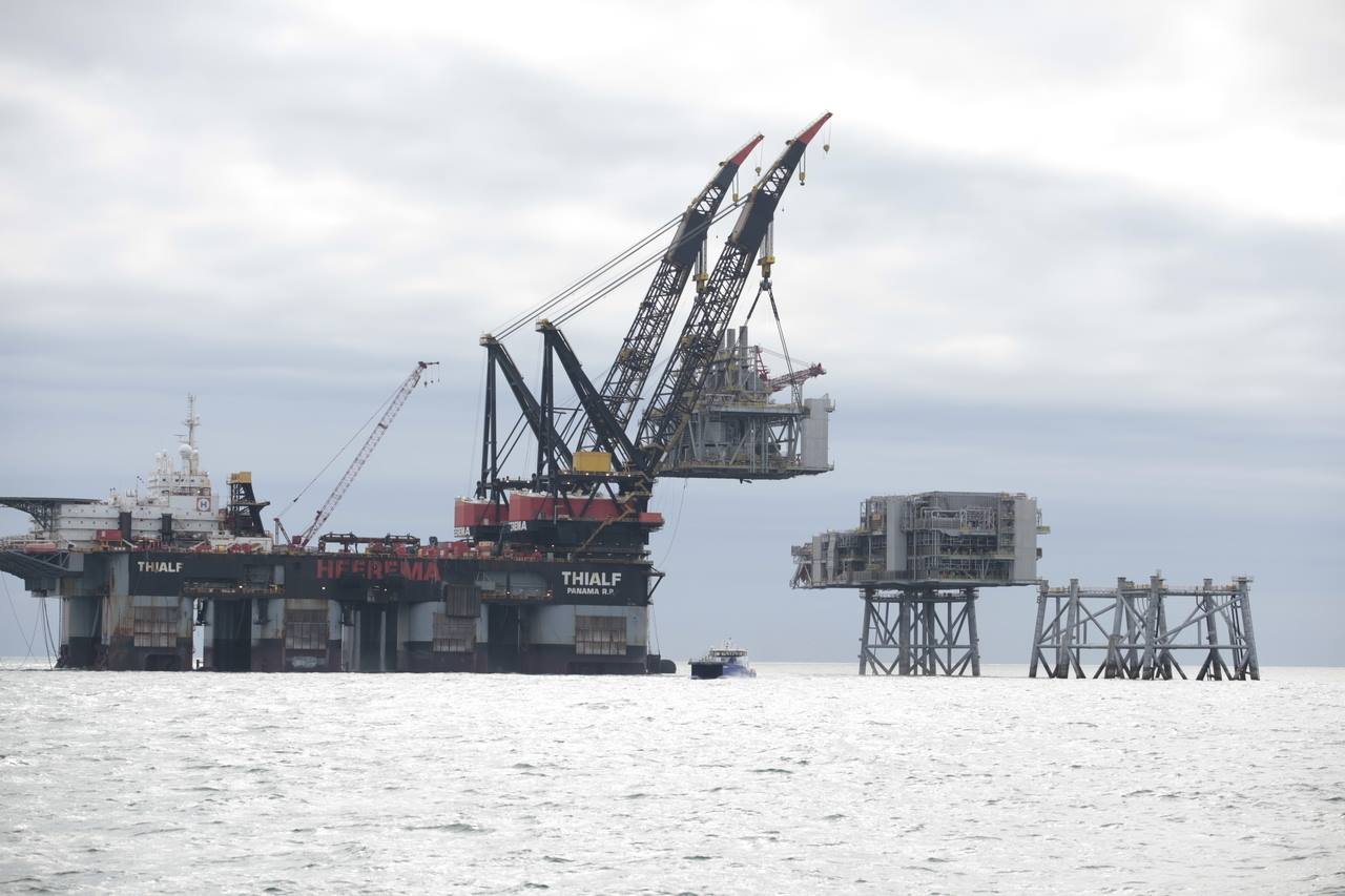 MEC&F Expert Engineers : 30,000 gallons of oil spilled in the North Sea ...