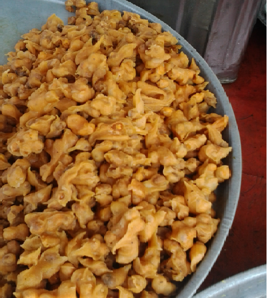 KOSHUR KHYAEN: THE STREET FOOD OF SRINAGAR