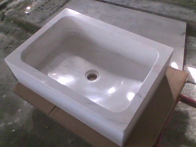 MARBLE DECO: ΜΑΡΜΑΡΙΝΟΣ ΝΕΡΟΧΥΤΗΣ ΧΕΙΡΟΠΟΙΗΤΑ ΕΠΕΞΕΡΓΑΣΜΕΝΟΣ