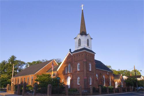 LES FEMMES - THE TRUTH: When Christ's Church Becomes a Social Hall