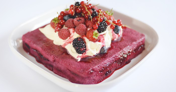 Lemon & Vanilla: Summer Pudding Cake.