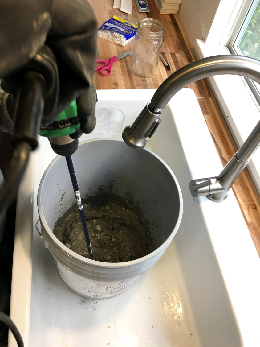 Straight herringbone tile backsplash tutorial / Create / Enjoy