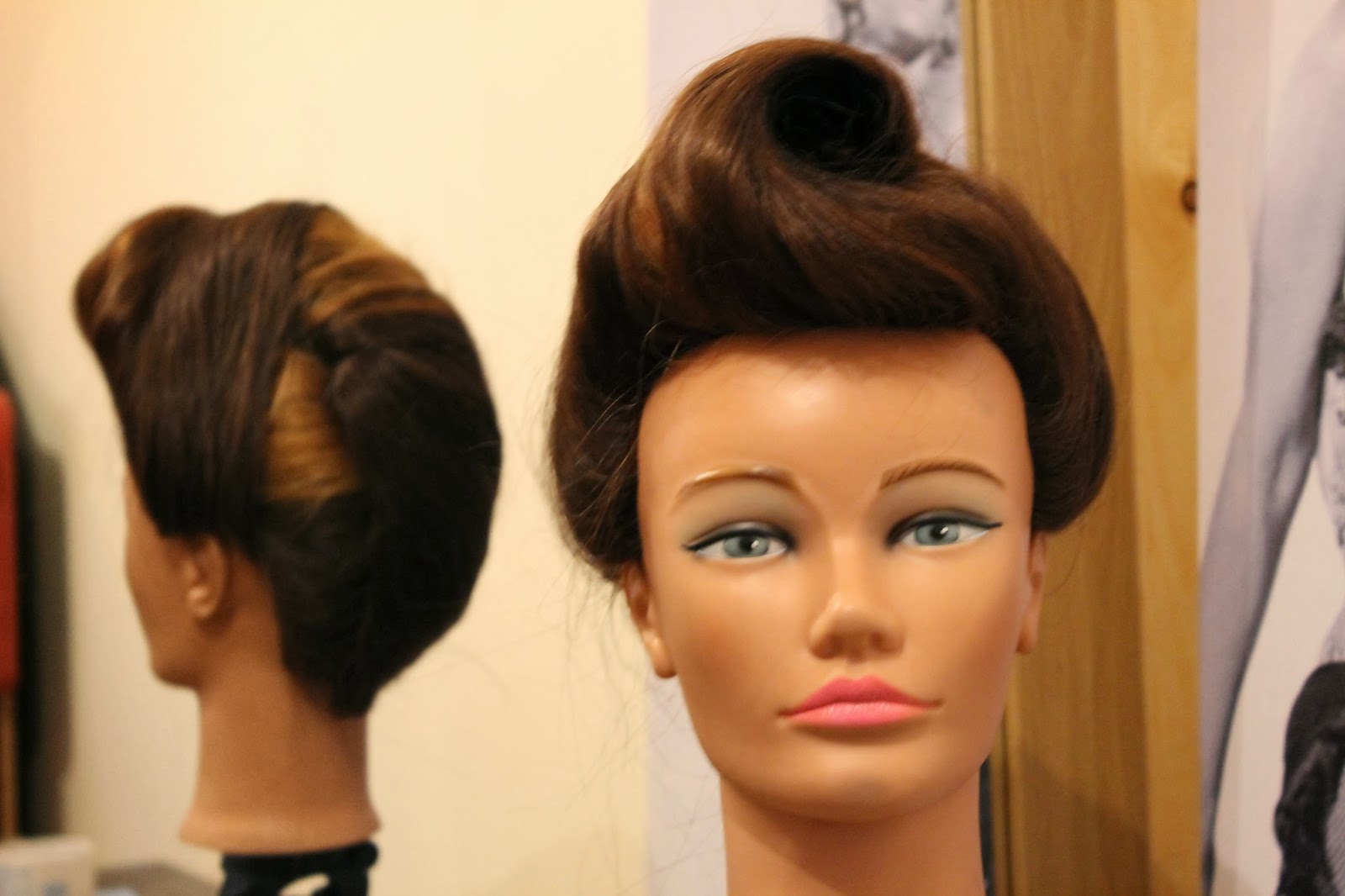 Level 4 Make up in Motion : French Pleate