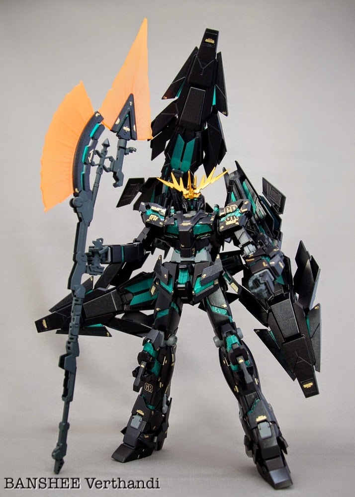 Custom Build: MG 1/100 Banshee "Verthandi (Verðandi)"