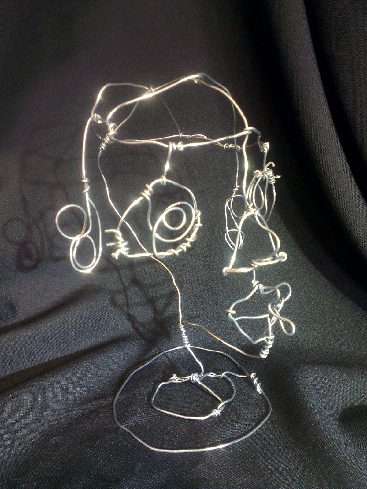 Once upon an Art Room: Calder Inspired Wire Portraits