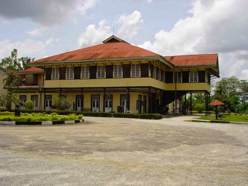 Hood's Travels : Calabar Carnival Tour