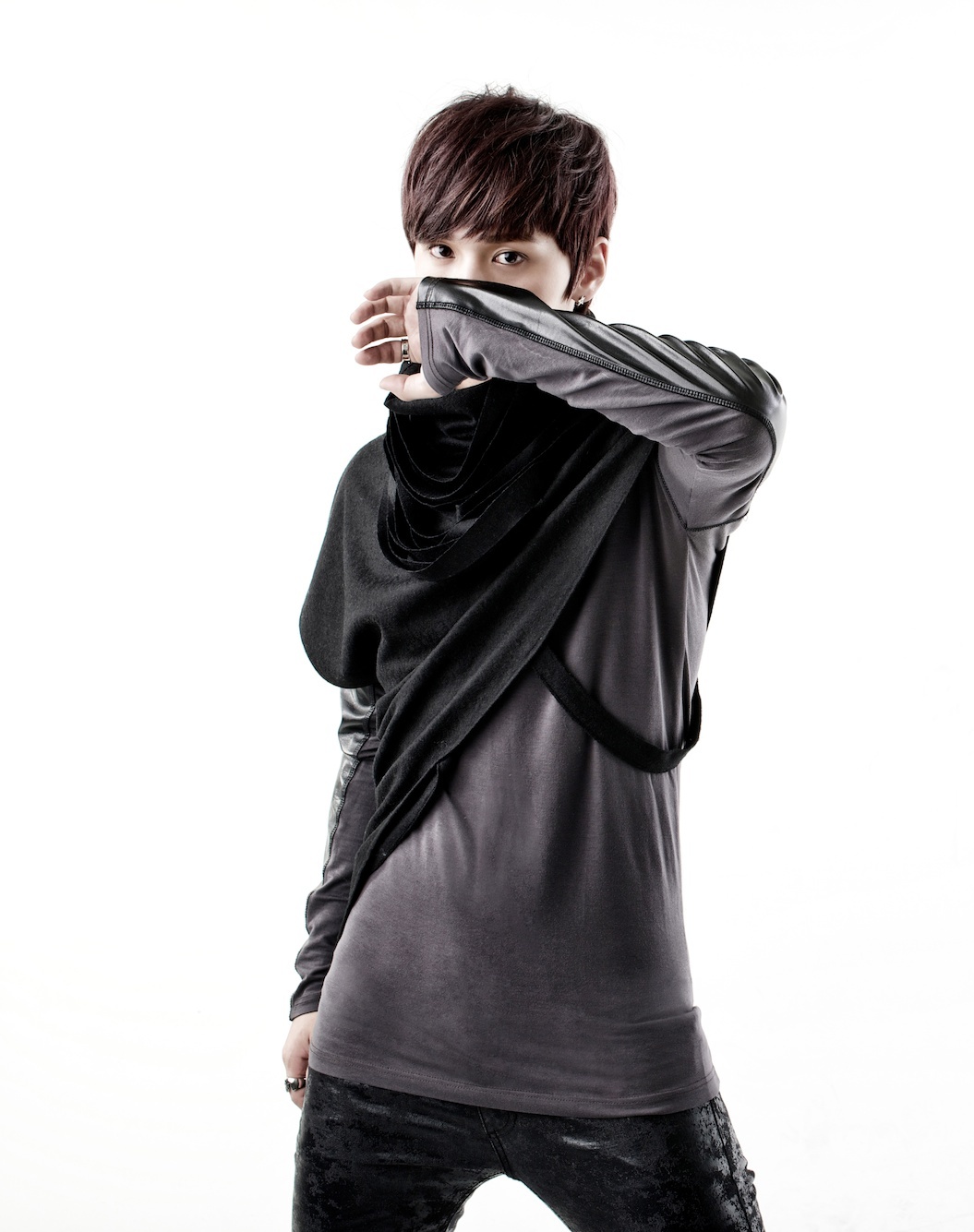 K_Popzine: Siwoo - Young Love (Photoshoot)