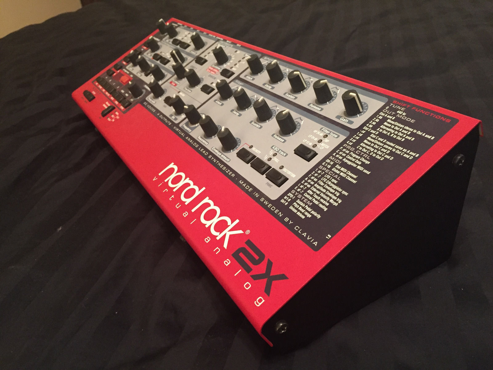 MATRIXSYNTH: Nord Rack 2X Synthesizer