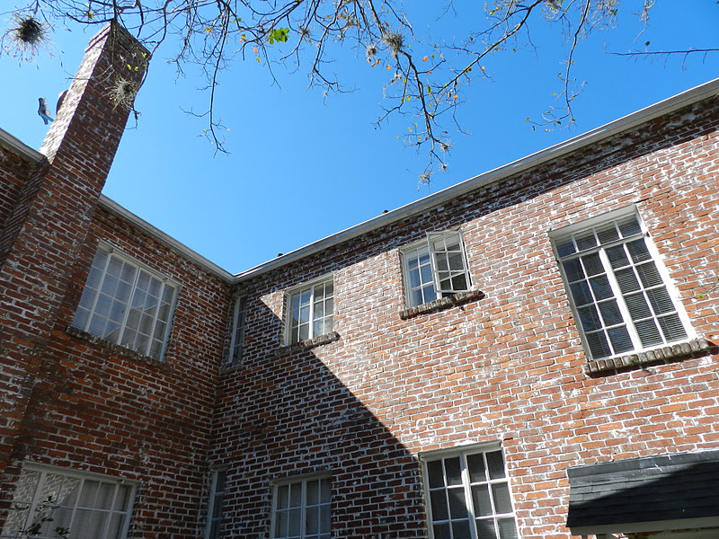 Mike's Historic Buildings: The "Modern" Aberdeen Apartments