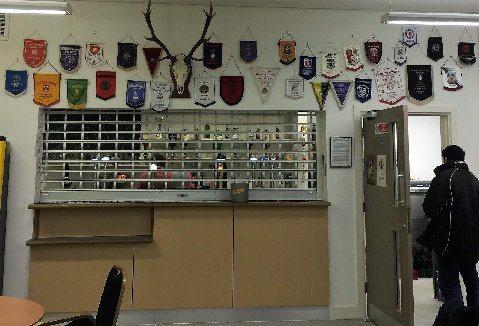 The Wycombe Wanderer: AFC Totton - Testwood Stadium