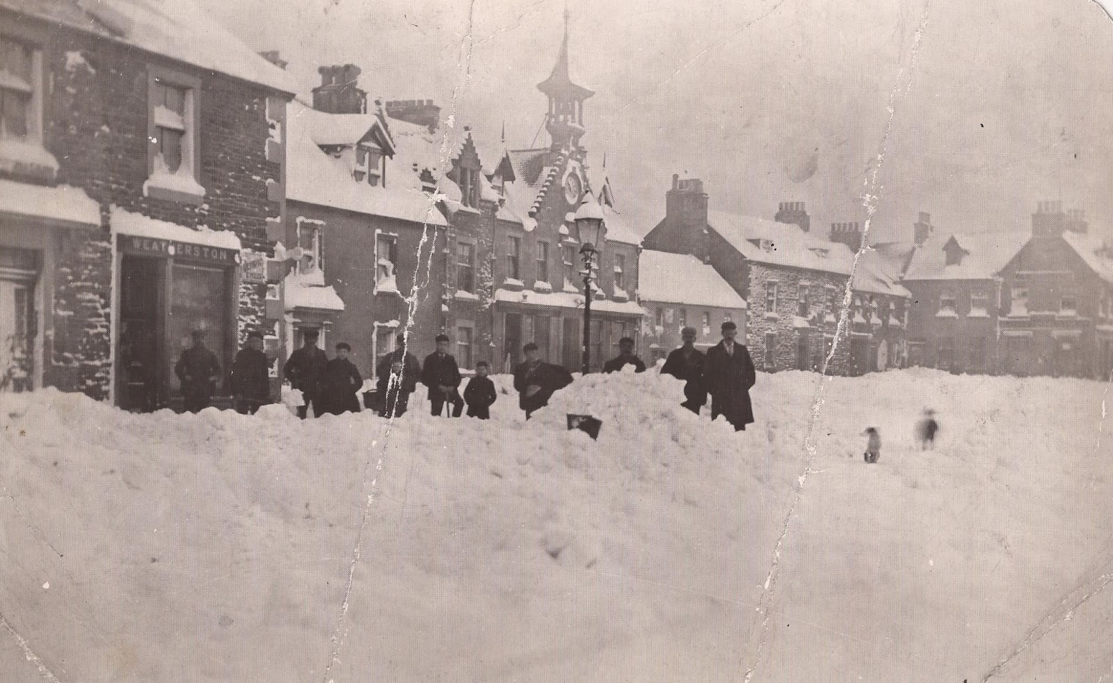 Auld Earlston: Snowy Scenes in Earlston