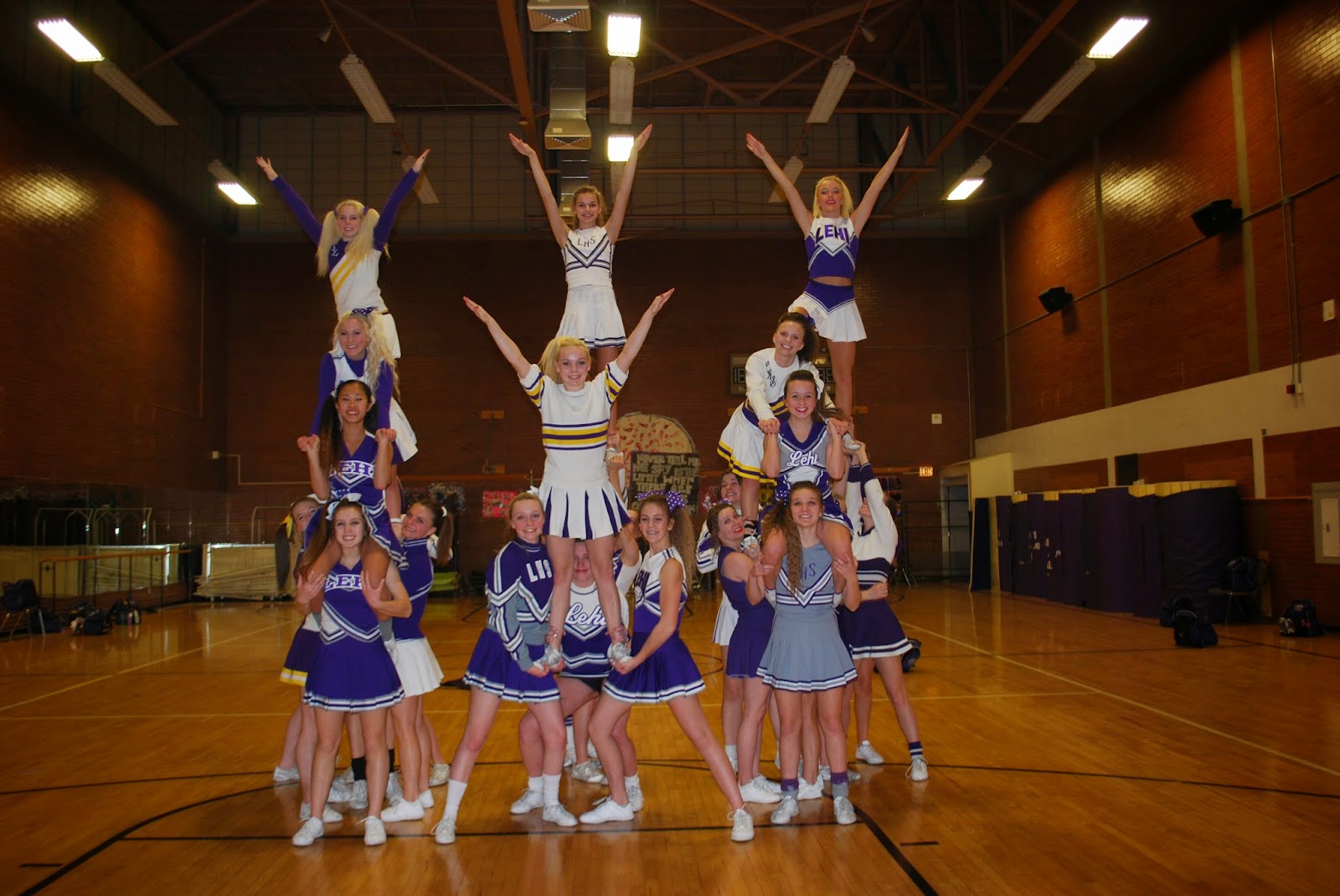 LEHI HIGH SCHOOL CHEER: 2014-2015 CHEER TEAM PHOTOS
