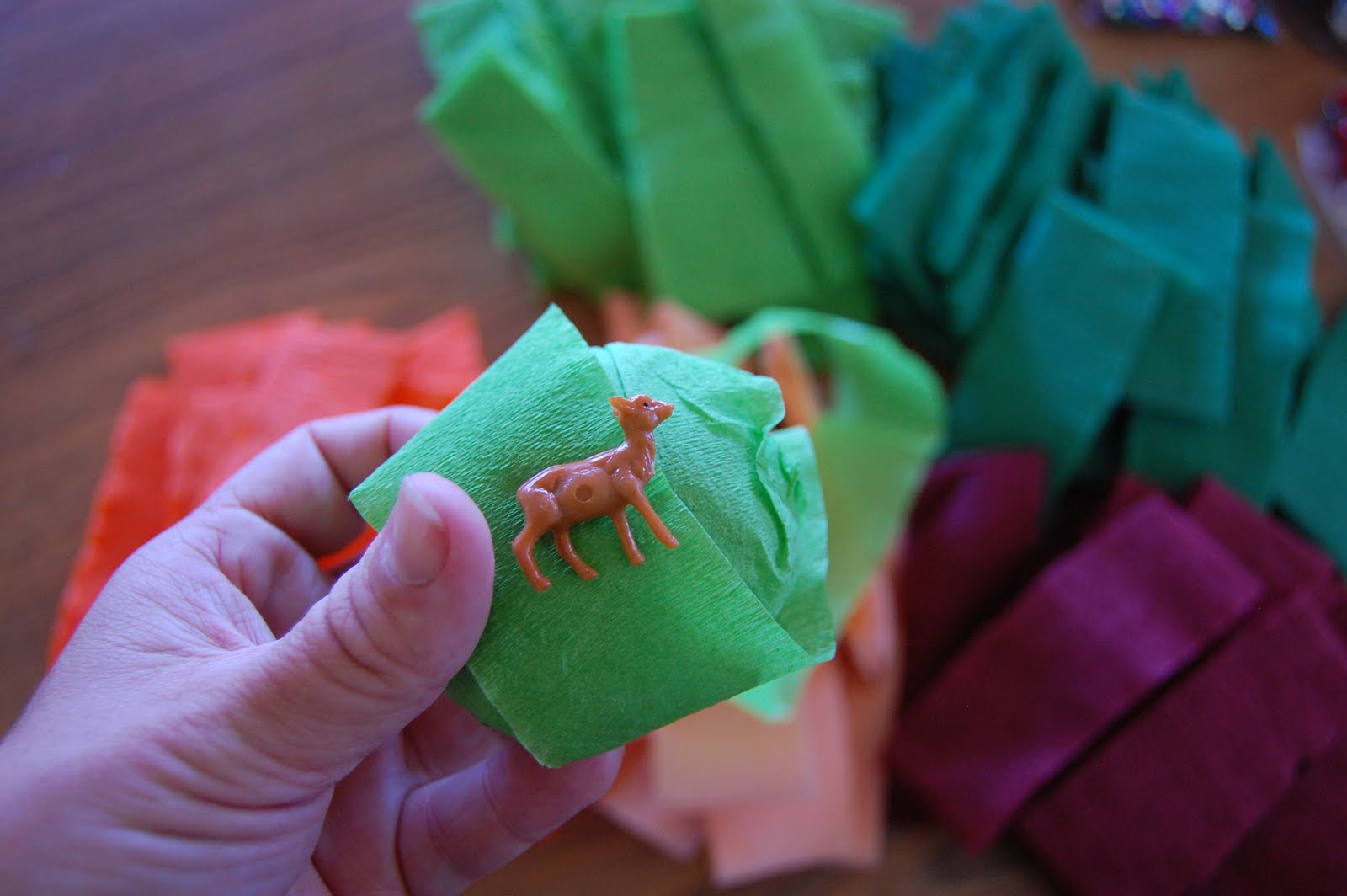 The Fab Miss B: World's Best Party Favors: Surprise Ball How To!