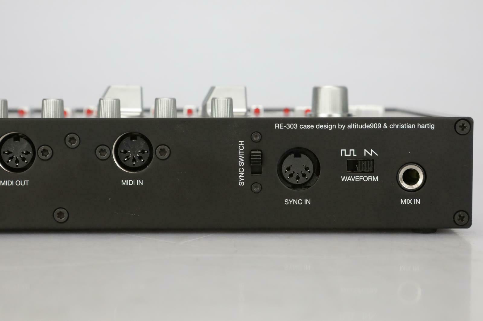 MATRIXSYNTH: Din Sync RE-303 Bass Line Analog Synth