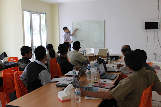 PT JIREH ARTHA PRIMA: Pemberian Motivasi dan Masukan oleh Direktur ...