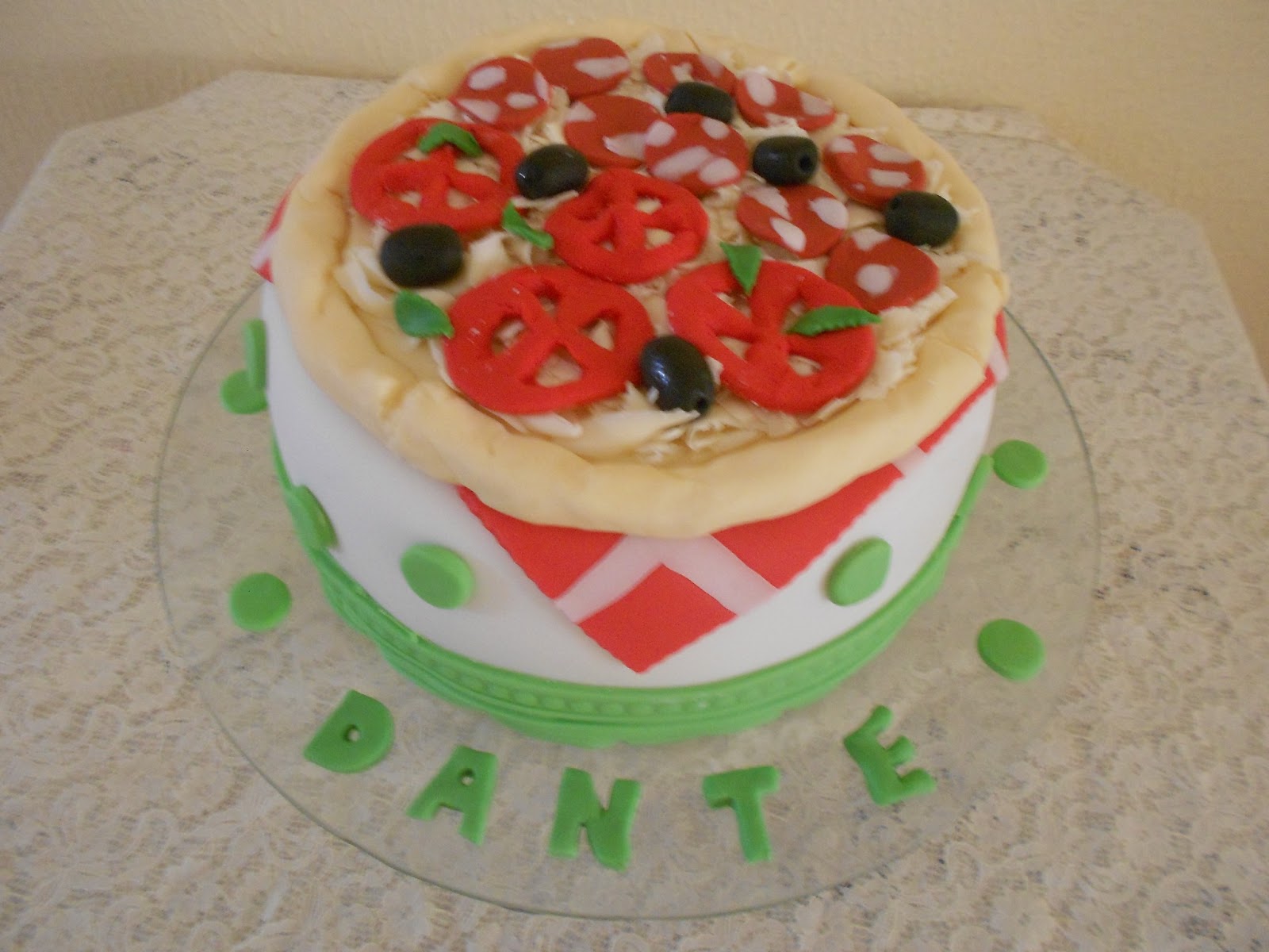 Recriando Festas: Bolo Pizza