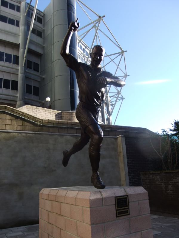 Photographs Of Newcastle: Alan Shearer Statue
