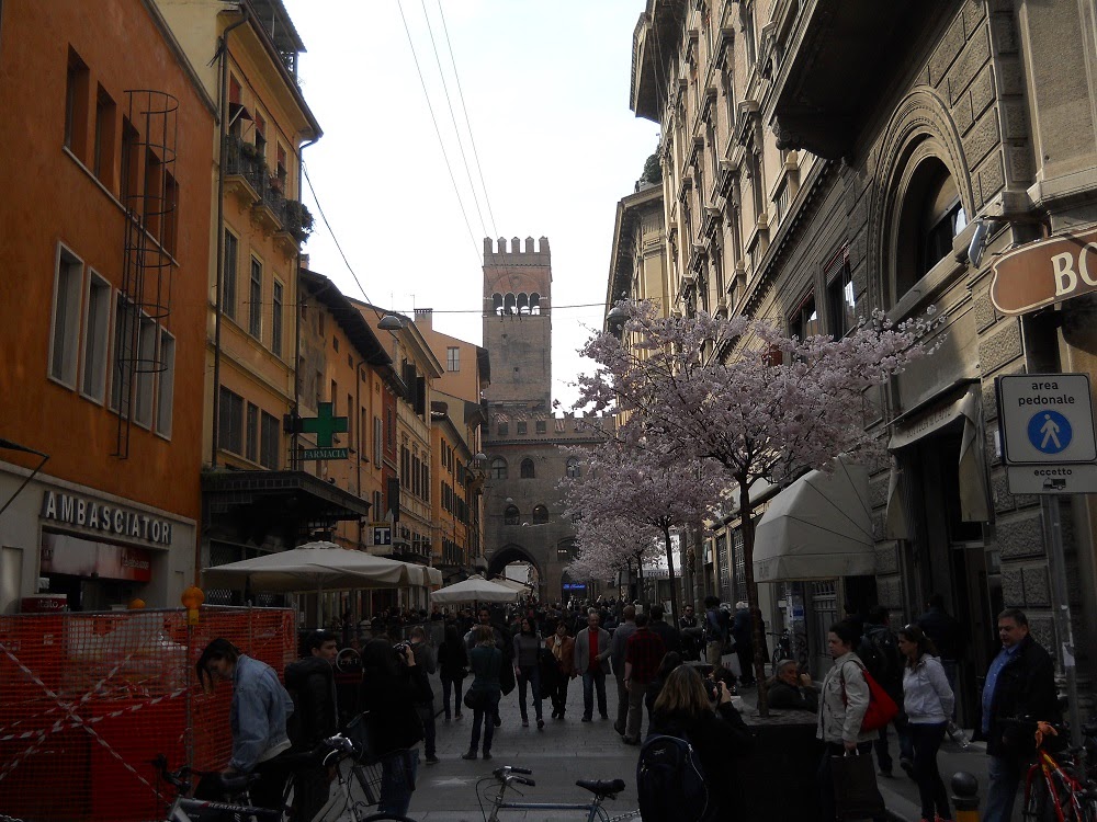 In der Welt unterwegs: Kurztrip nach Bologna