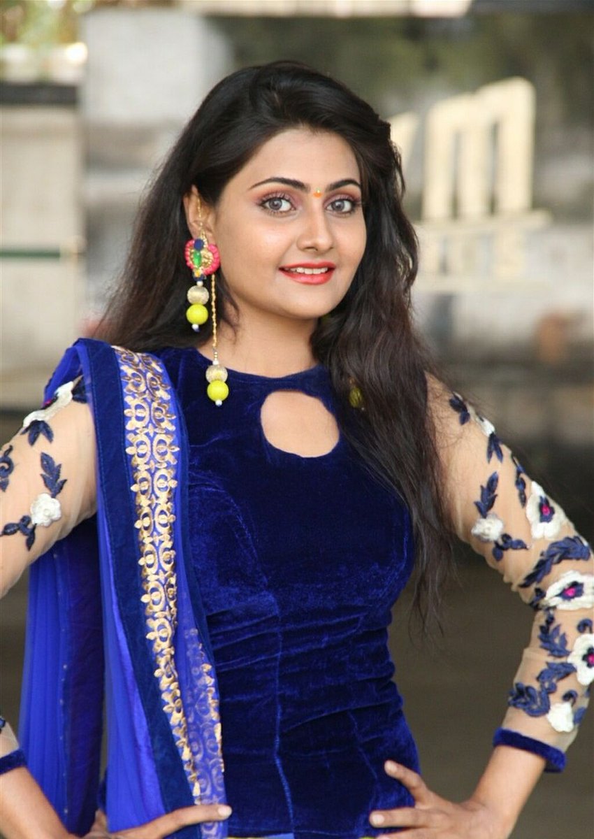 Manochitra Profile, Affairs, Contacts, Boyfriend, Gallery, News, Hd ...