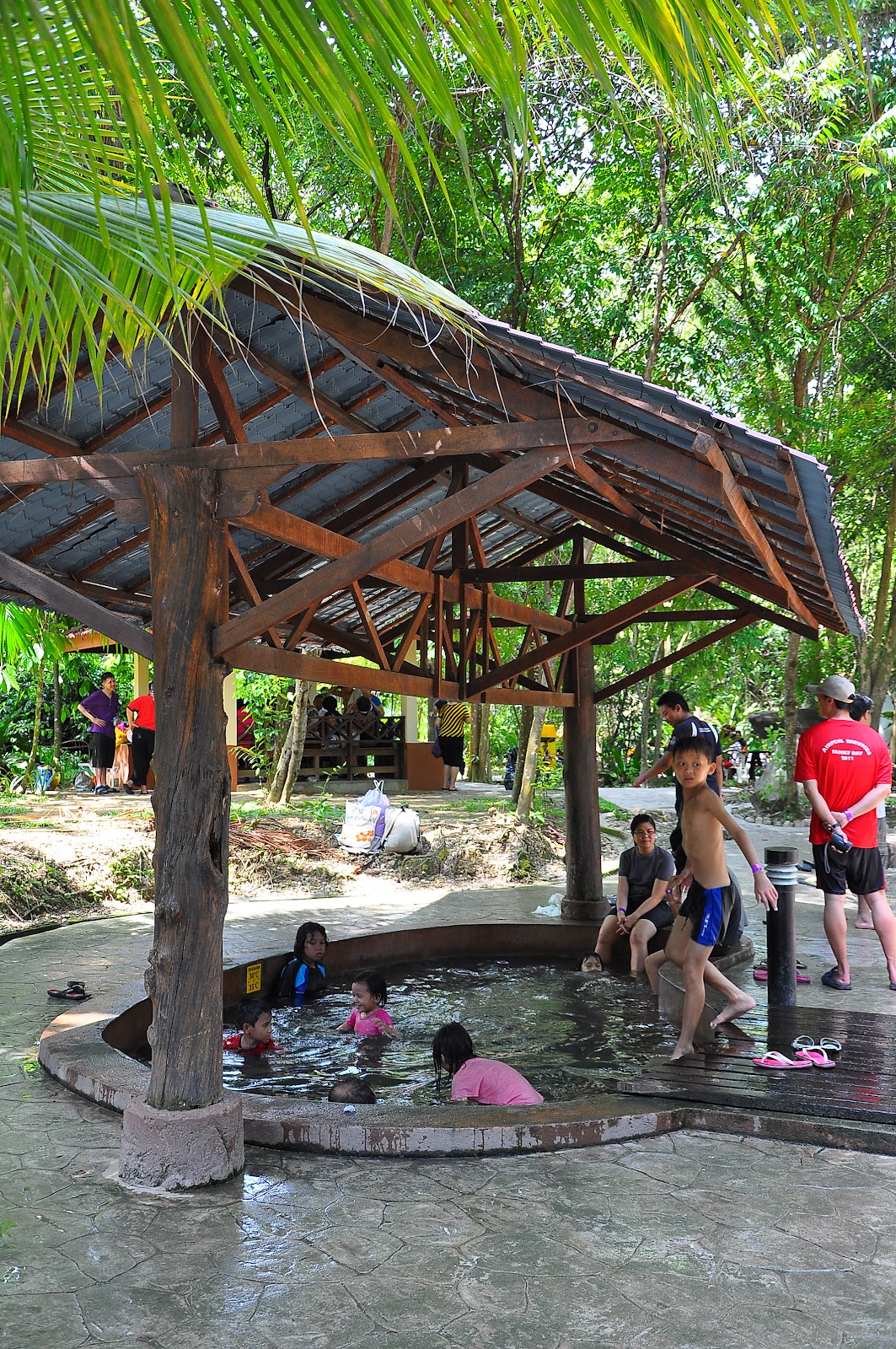 Sungai Siput Boy: Felda Residence Hot Springs Sungai Klah , Sungkai Perak