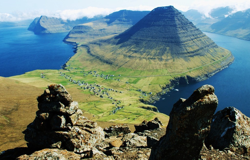 Ultima Thule: 20111218