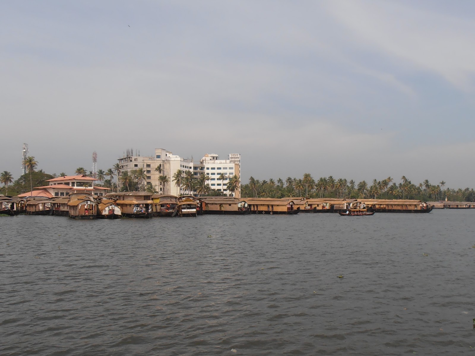 Adventures in India: Life on the canals