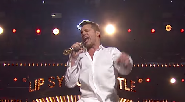 Welcome to my world.... : Ricky Martin slinks around in his underwear ...