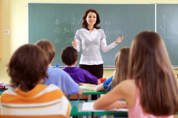 Imagenes De Maestros Dando Clases Imagui