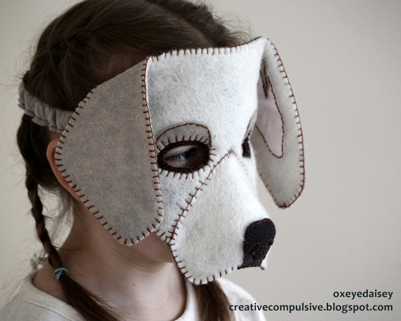 Creative Compulsive: Bouncy, Happy, Labrador Mask