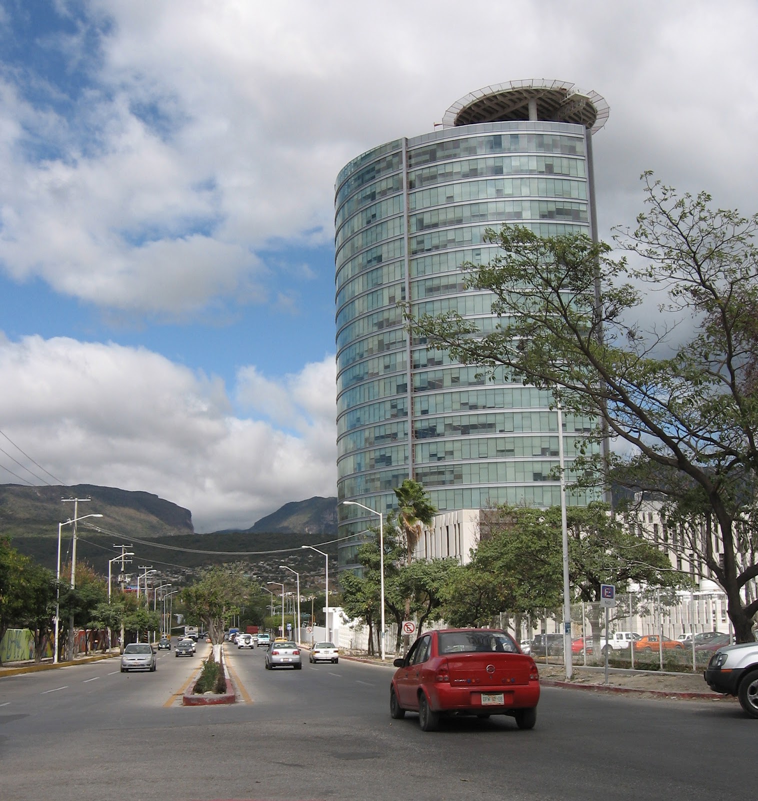 Ecotur esoterico: Toman Torre Chiapas en la capital de Chiapas