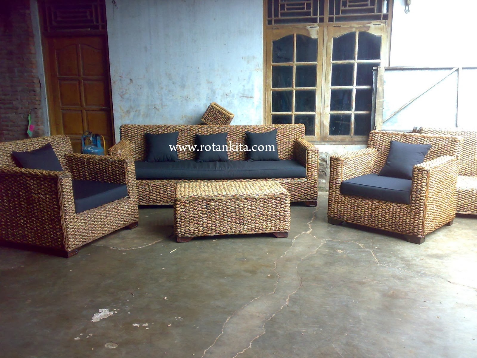 22+ Gambar Kursi Rotan Ruang Tamu, Konsep Terpopuler!